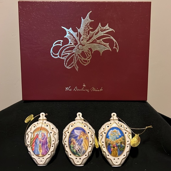 Danbury Mint | Holiday | New The Danbury Mint Nativity Illuminated ...